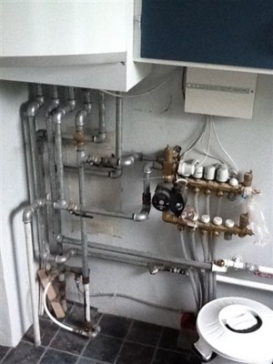 Af montering af radiator | Lav-det-selv.dk