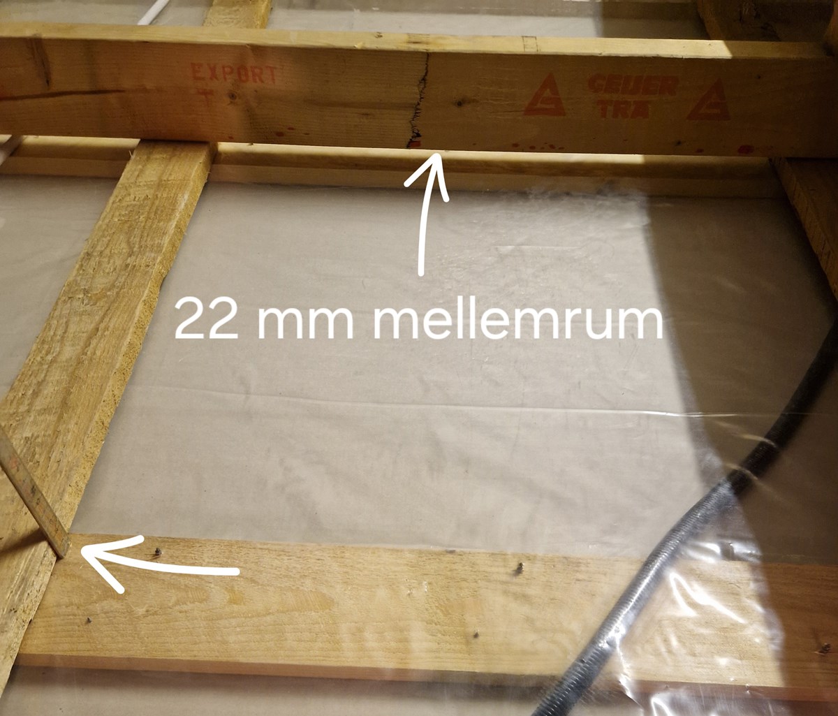 Isolering af loftrum - mellemrum mellem... | Lav-det-selv.dk